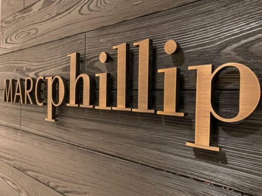 Indoor Signs & Lobby Signs - 3D Signs for Office & Business Walls